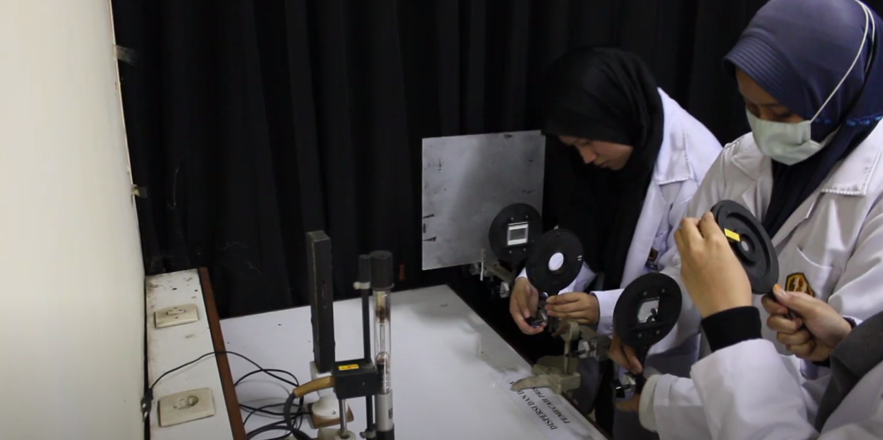 Lab Fisika Ekperimen - Fisika UNPAD
